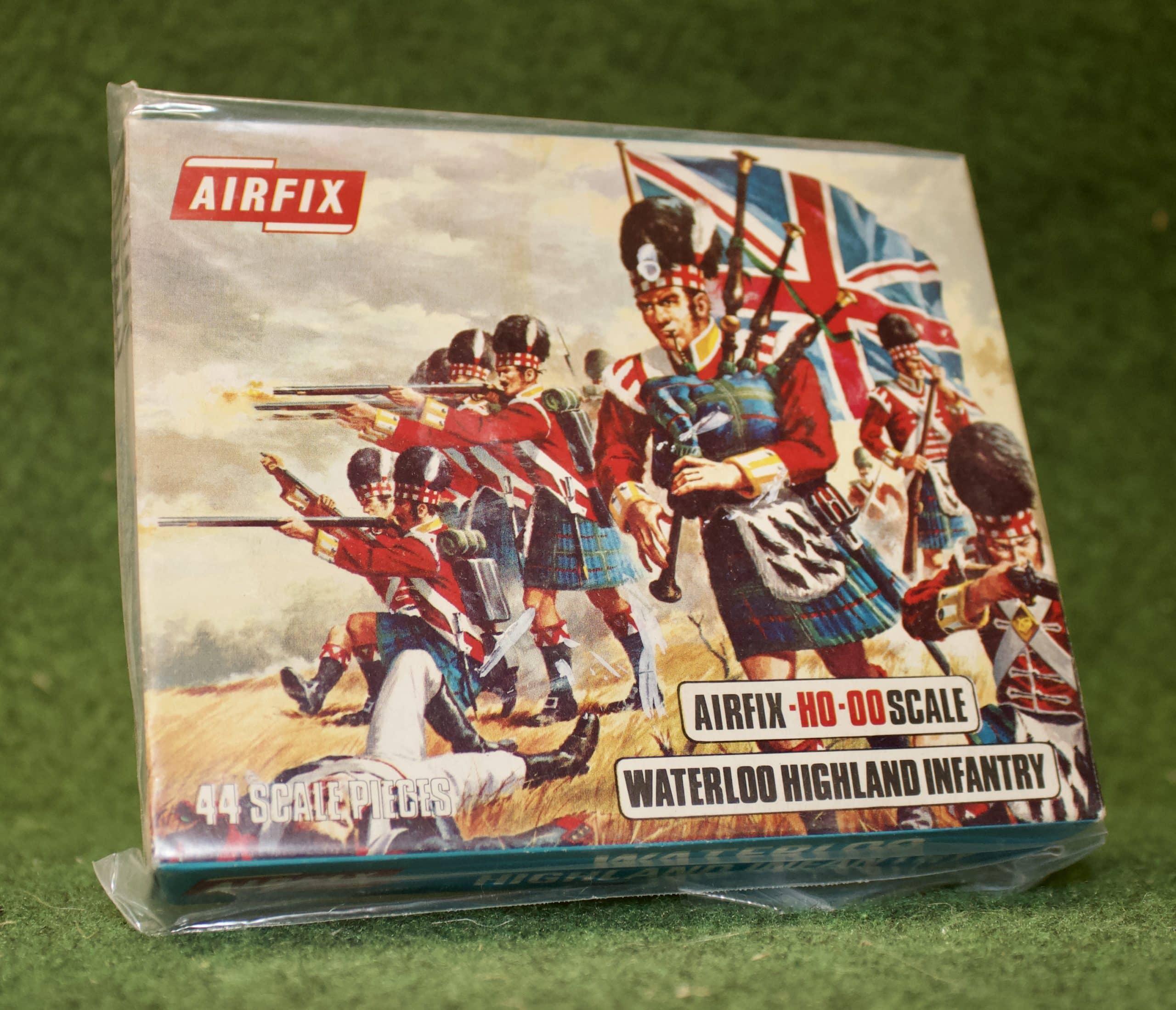 Airfix HO And OO Waterloo Highland Infantry - On Sprue - Modellers Loft