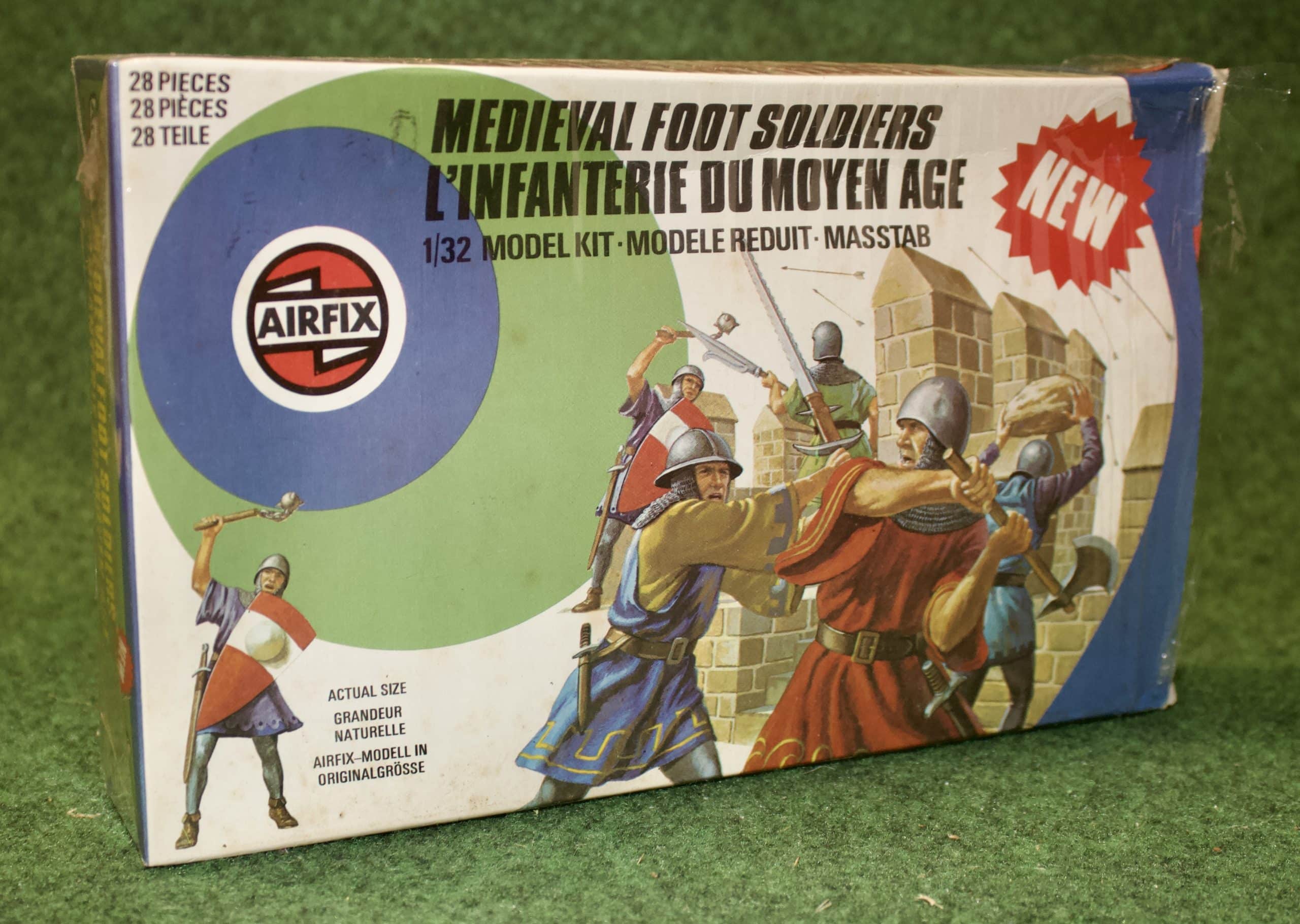 1/32nd Airfix Scale Medieval Foot Soldiers 51474-5 - Modellers Loft
